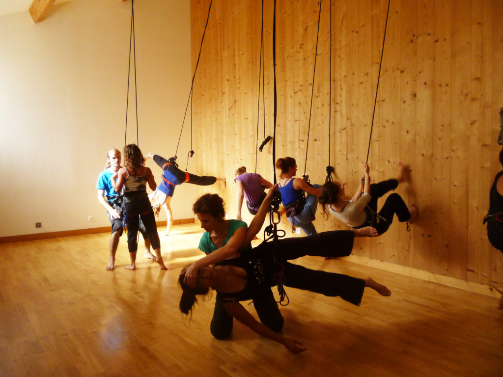 Passé - Stage Découverte : Fondamentaux de la danse verticale - Compagnie Retouramont